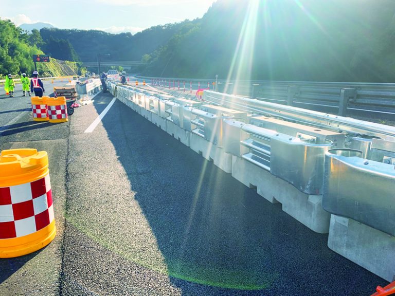 GUブロック【SB種対応タイプ】 | 丸治コンクリート工業所